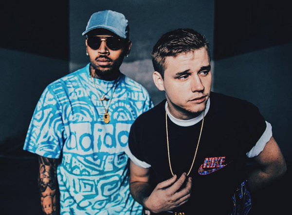 Chris Brown ft. Cal Scruby - Welcome To My Life – I'm From Cleveland